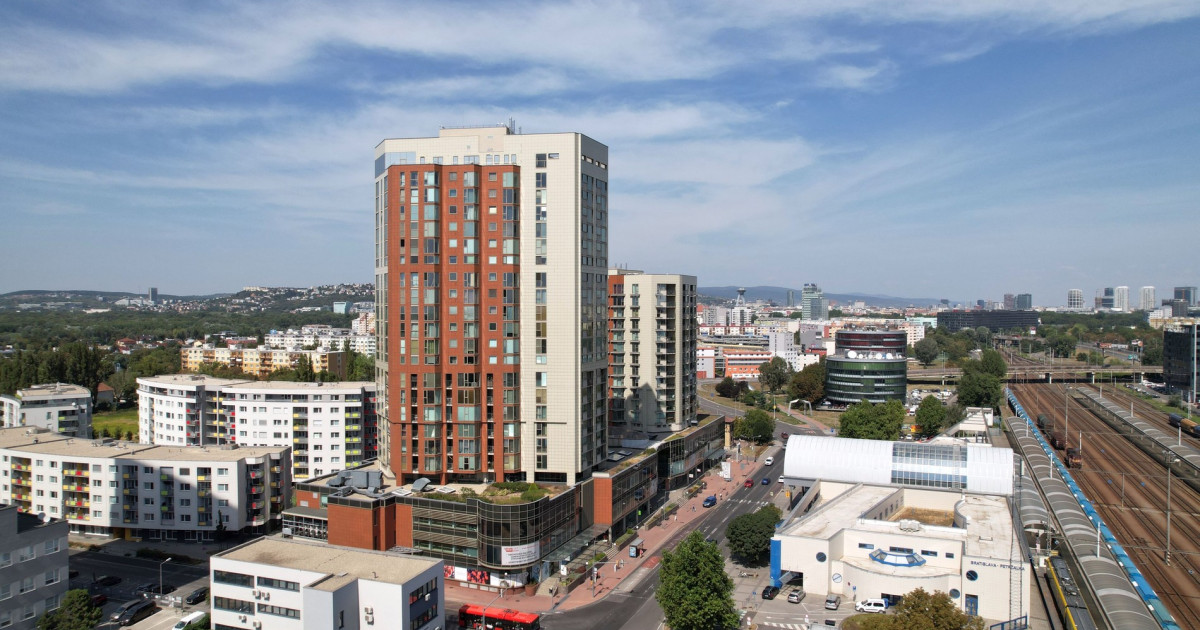 Vienna Gate | BOND Reality